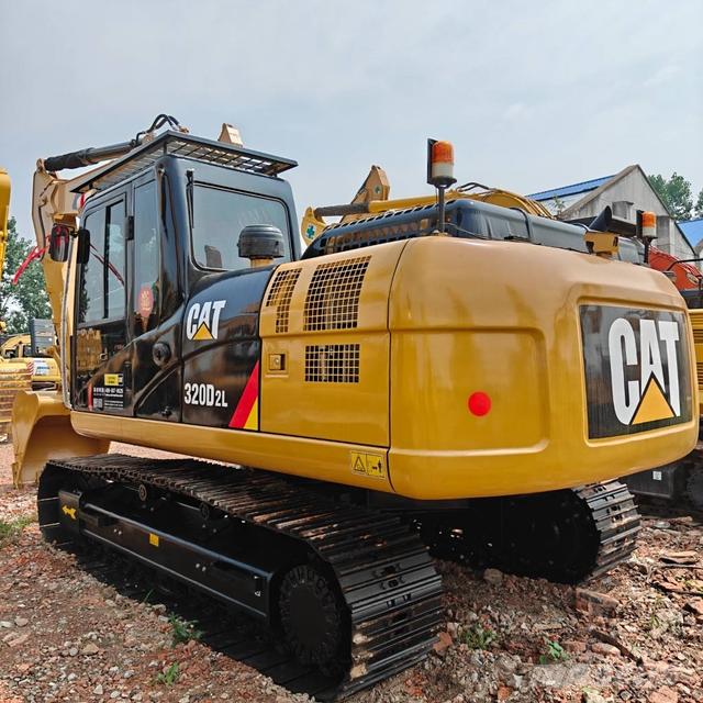 Cat 320D2L, 2024, 中國 - 履帶式 挖土機/掘鑿機/挖掘機 - Mascus臺灣