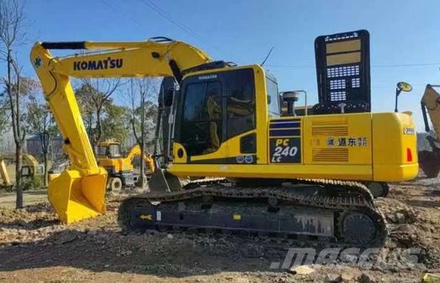 Komatsu PC 240 LC, 2019, 中國 - 履帶式 挖土機/掘鑿機/挖掘機 - Mascus臺灣