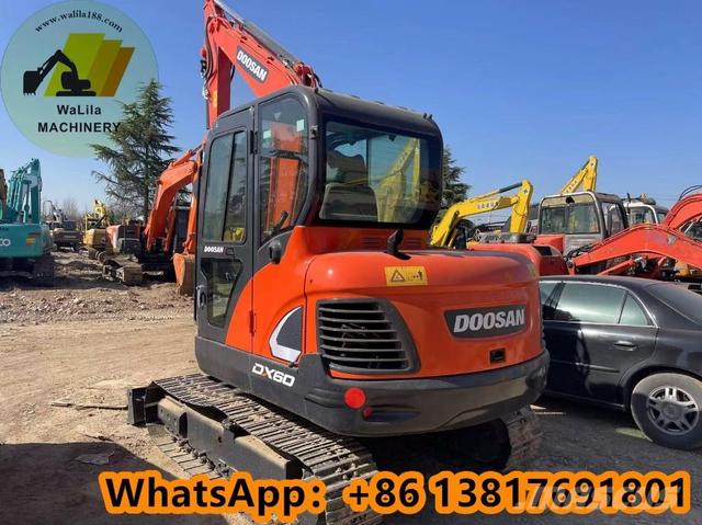Doosan DX 60 R, 2020, 中國 - 小型挖土機/掘鑿機