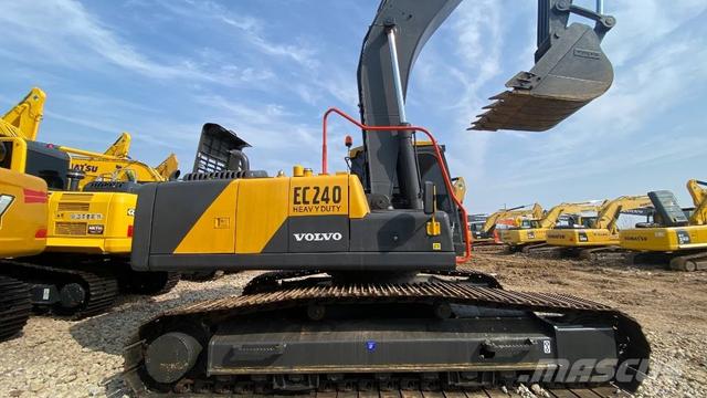 Volvo Original Japan Volvo EC240 ec240, 2022, 中國 - 履帶式 挖土機/掘鑿機/挖掘機 ...